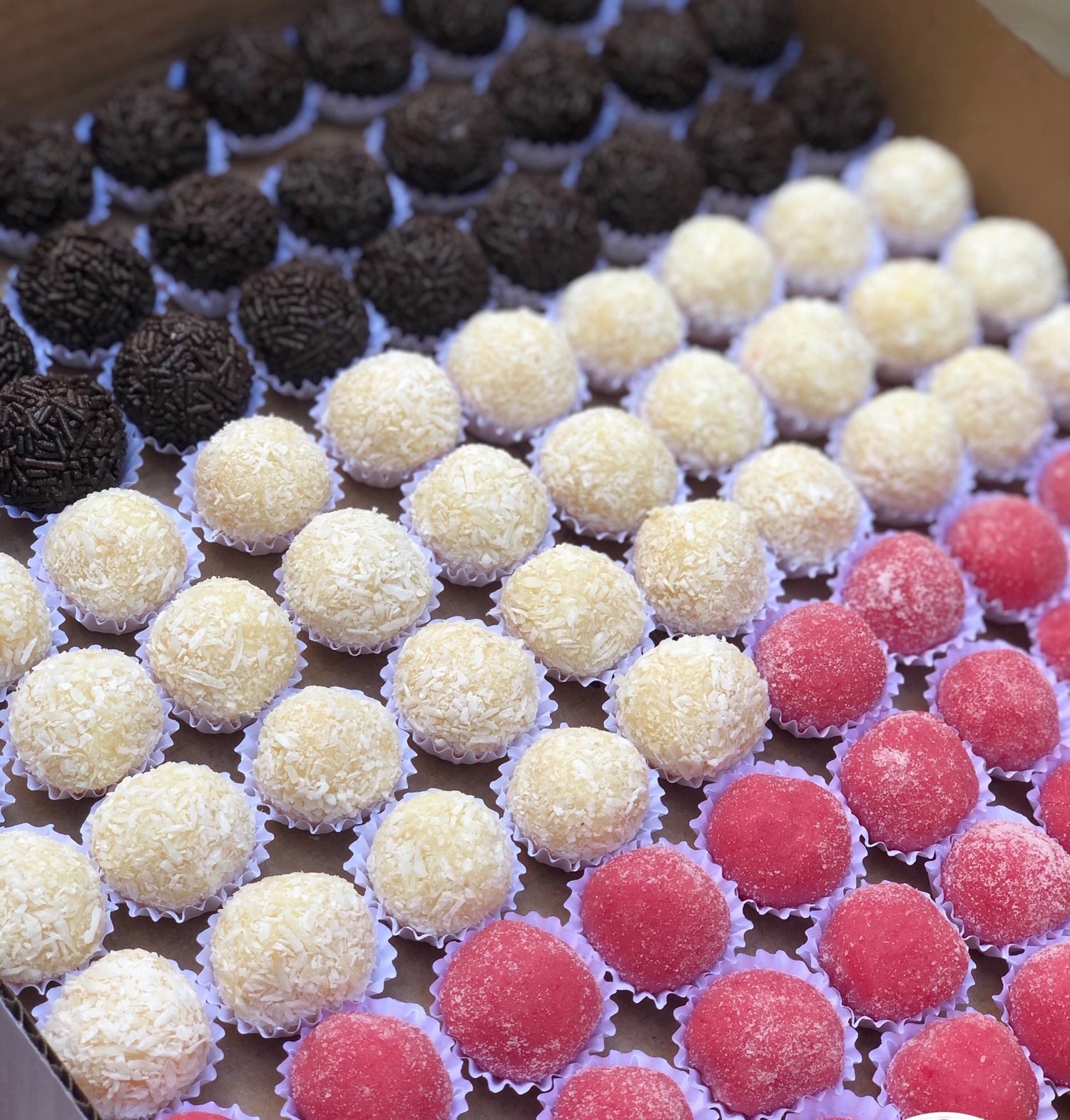 Docinhos de Festa Tradicionais » Divinus Doceria